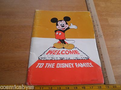 1970's Disneyland Welcome to the Disney Folder cast welcome folder ...