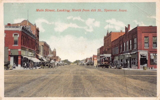 Postcard Main Street, Looking North from 4th Street in Spencer, Iowa ...