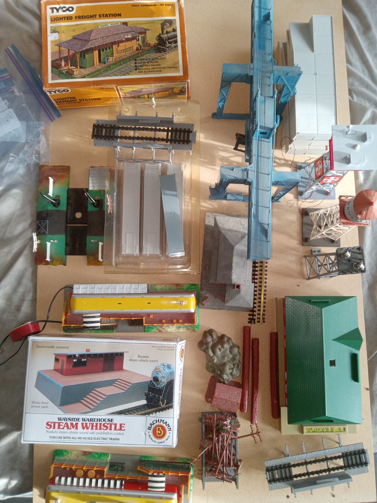 ho scale train layout accessories Operating As Is Scenery Customs | eBay