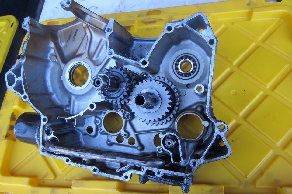 1990-1993 SUZUKI VX800 ENGINE CASE with TRANSMISSION GEARS | eBay