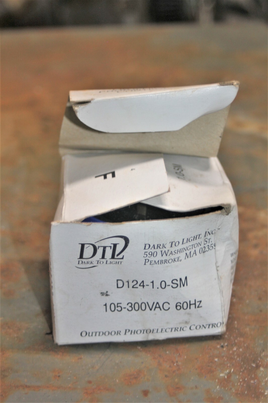 DTL Outdoor Photoelectric Controller D124-1.0-SM 105-300VAC 60Hz | eBay