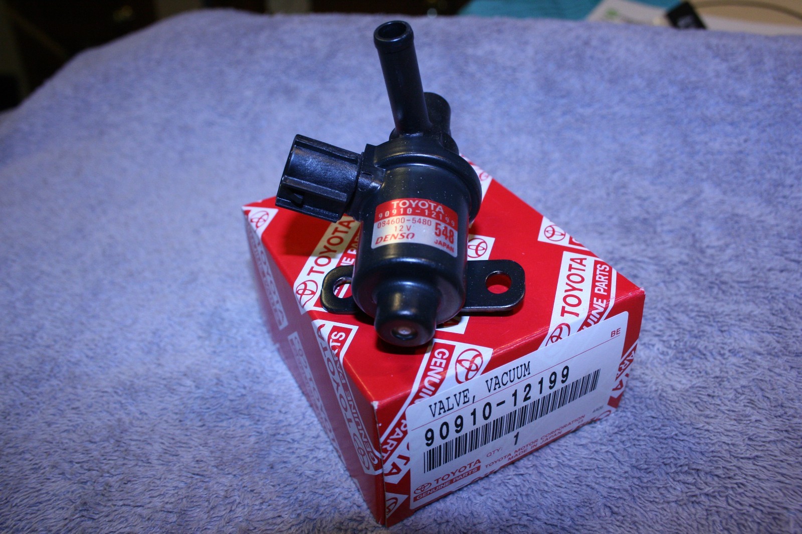 90910-12199 Vacuum Valve - Avalon Camry Solara ES300 ES330 - Genuine ...