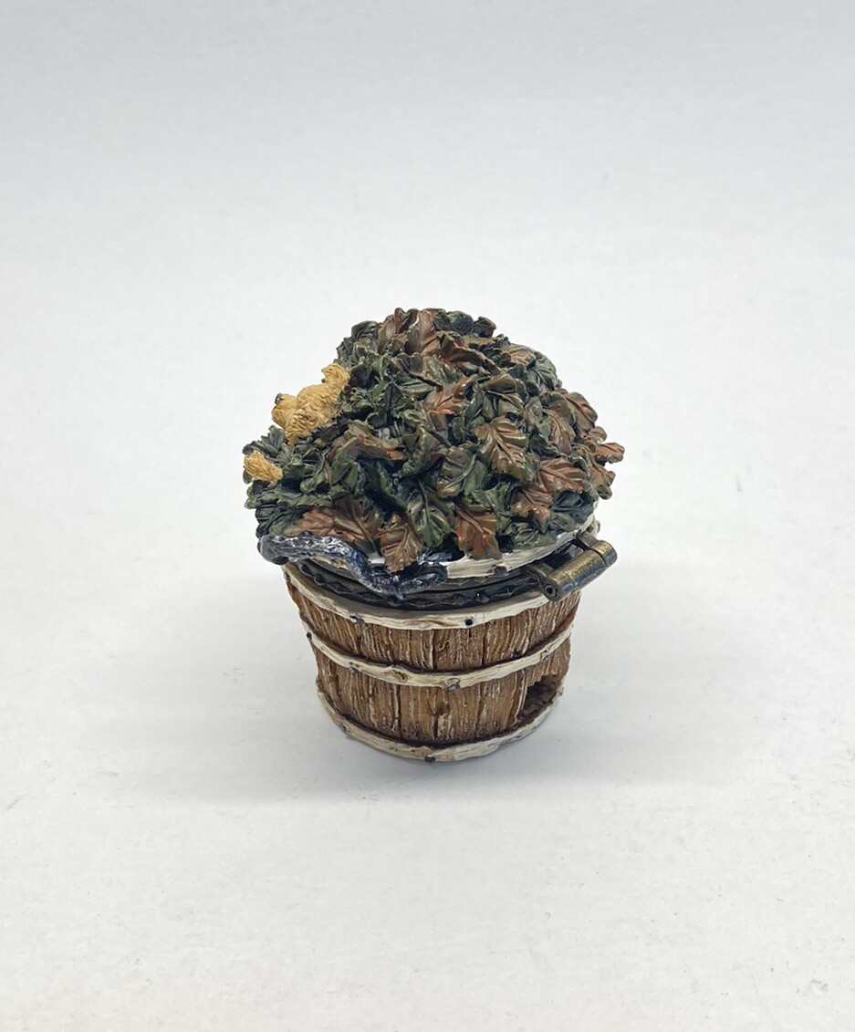 Boyds Bears Uncle Bean Treasure Box Devon's Pile Of Leaves With Bear ...