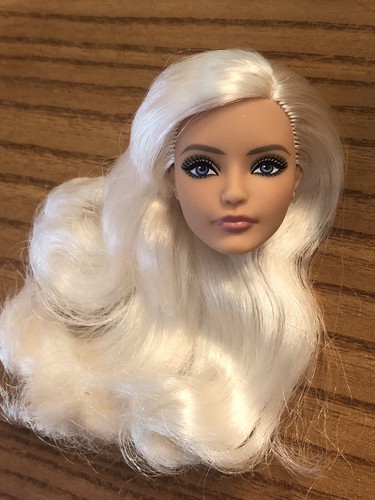 2025 Barbie Basics Model 02 Signature Barbie Basics JBH71 Karl DOLL ...