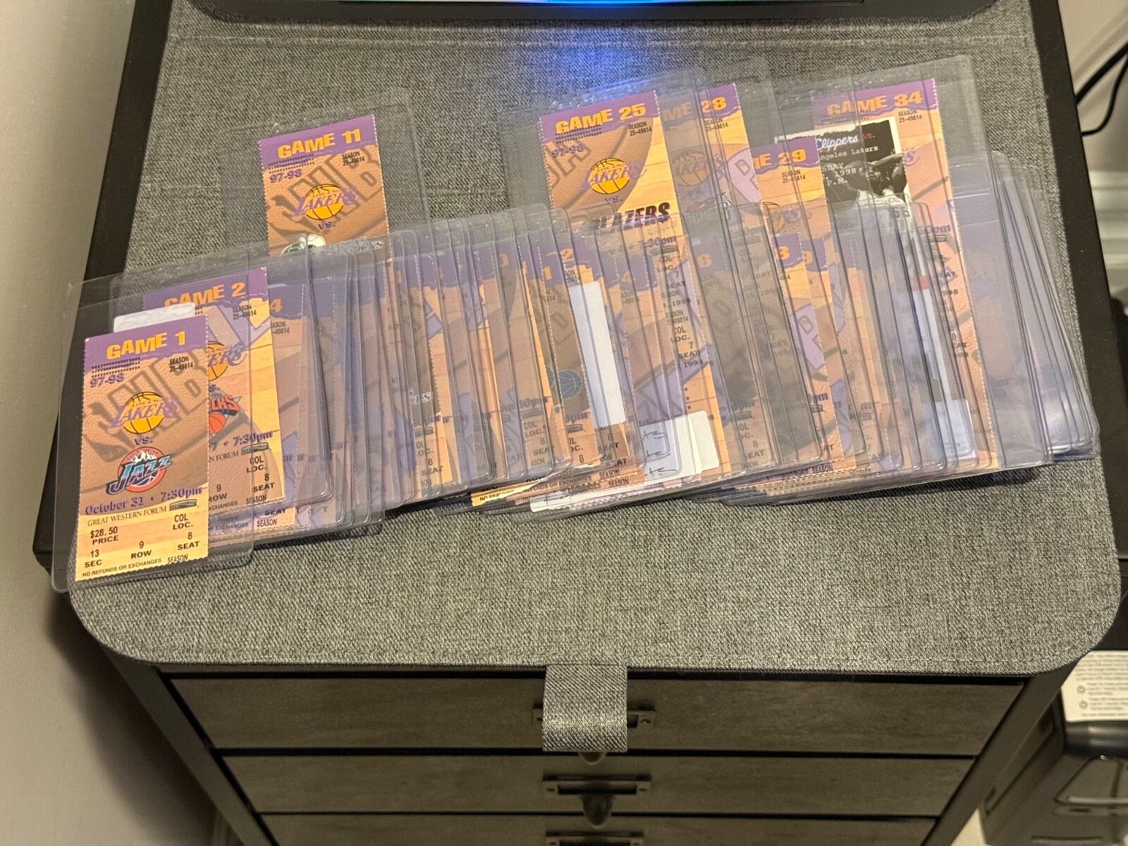 1997-98 LAKERS KOBE BRYANT 2ND YEAR TICKETS - 58 CT LOT w/ DUNCAN ...