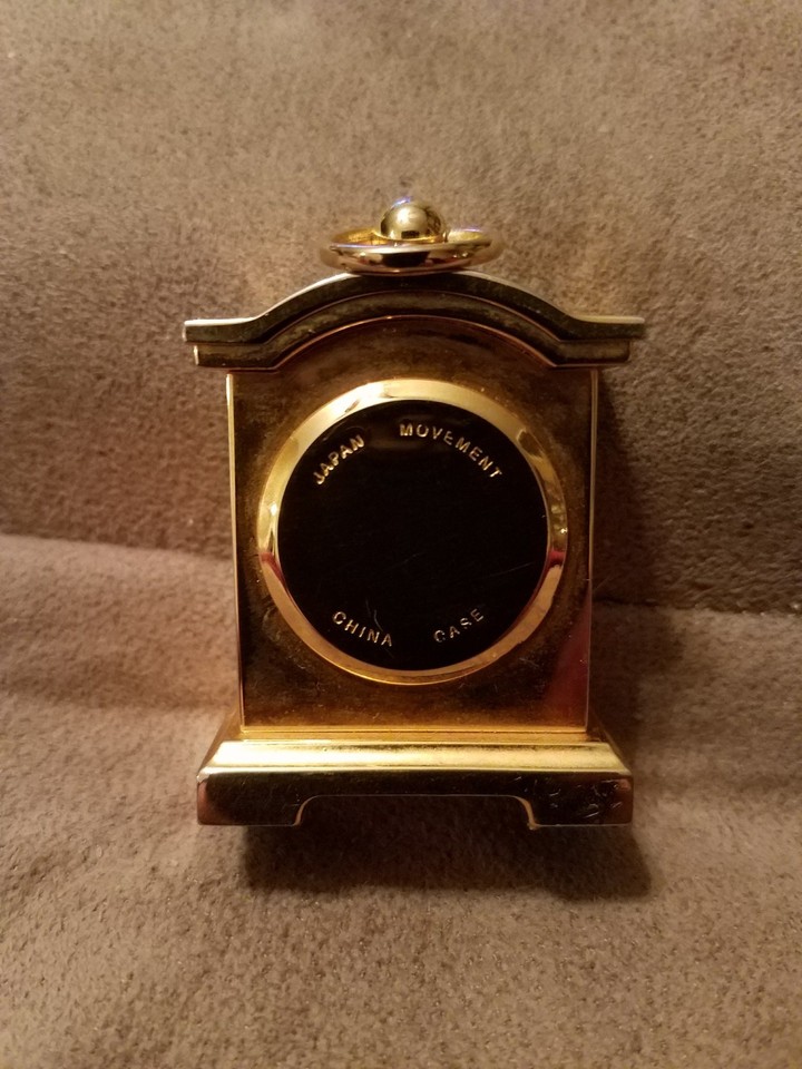 Looney Tunes Pepe LE Pew Miniature Clock | eBay