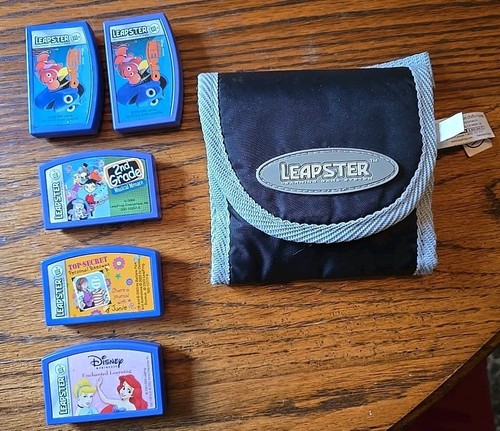Leapster LeapFrog Cartridge Wallet + 5 Game Cartridges | eBay