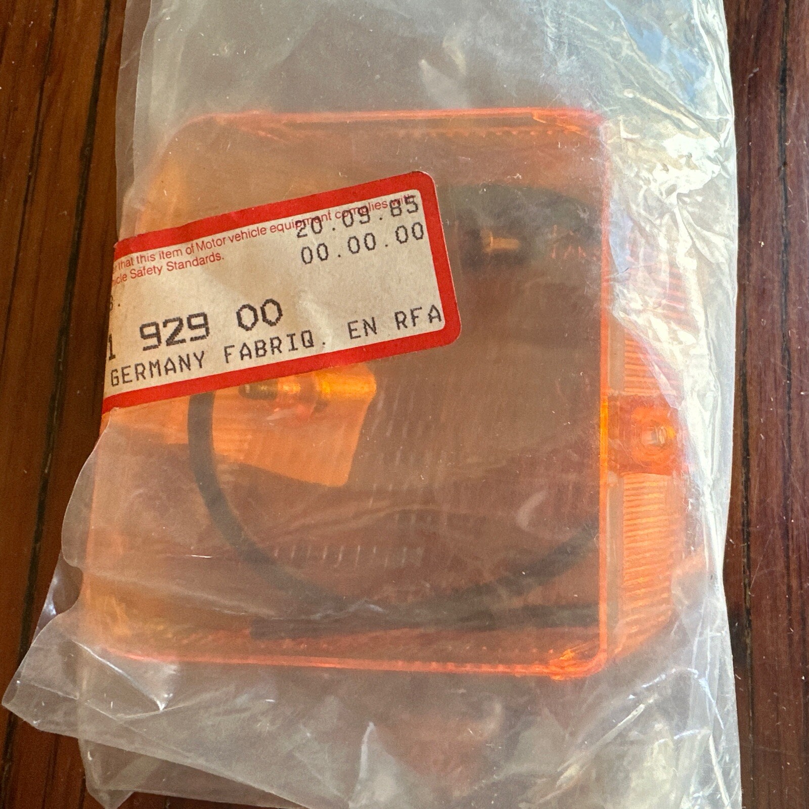 Genuine original Porsche BOSCH 928 front turn signal indicator Left ...