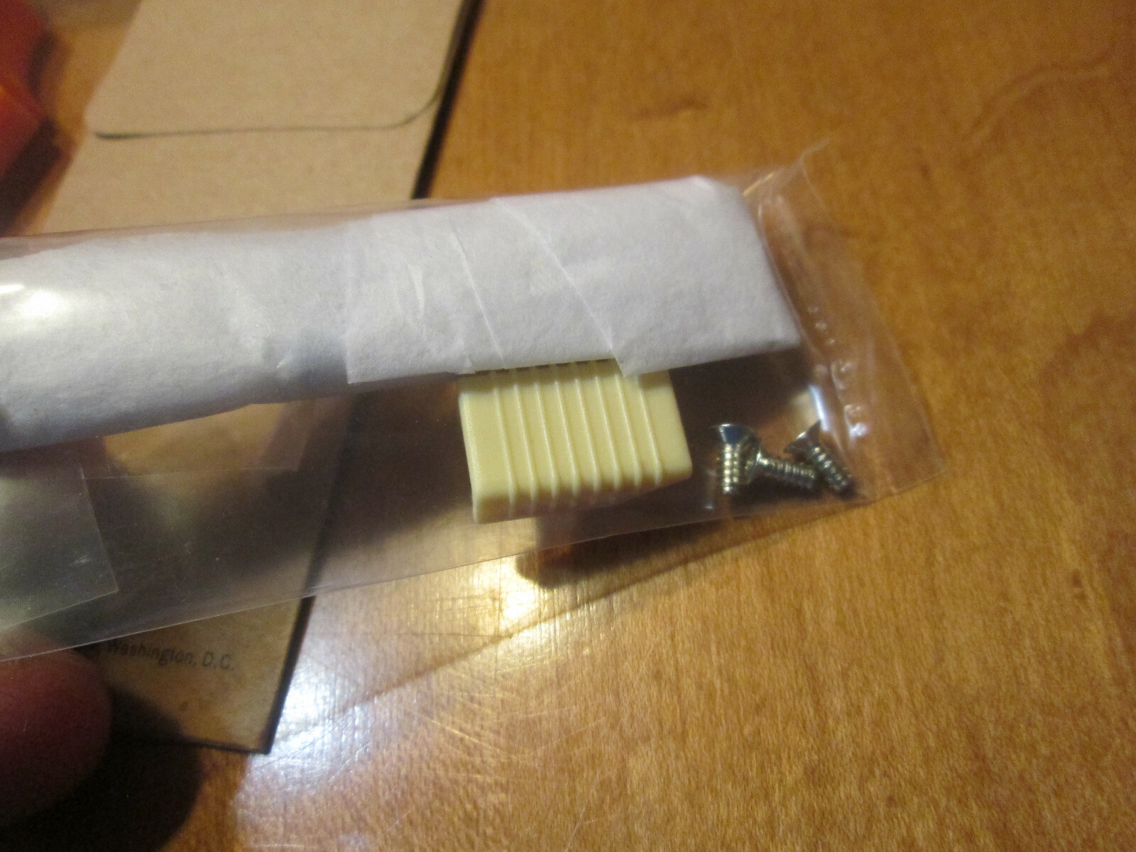 Fallout Pip-Boy 2000 MK VI Holotape Mini Building Kit + Random Card NEW ...