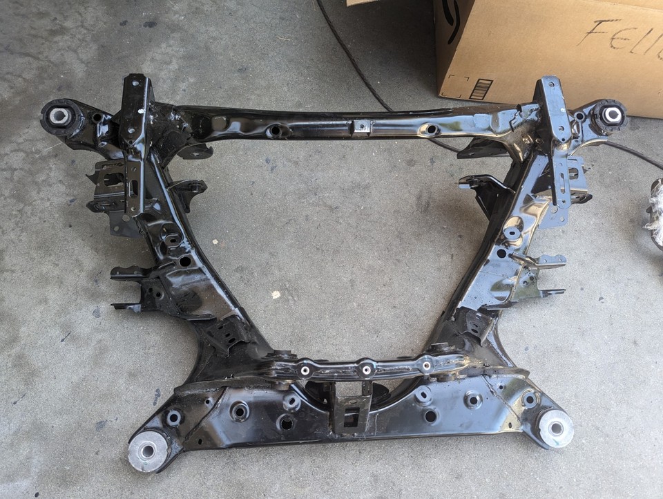2025 Tesla Model Y Rear Subframe 1044580-00-D | eBay