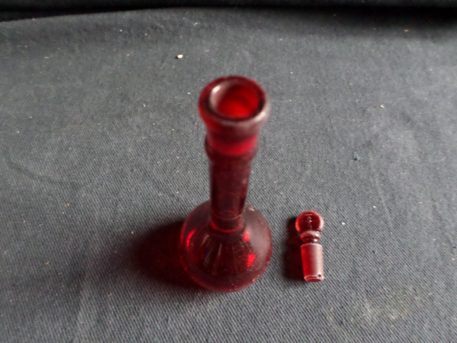 PYREX Red Low Actinic Glass Class A 25mL ±0.02 Volumetric Flask, Fair ...