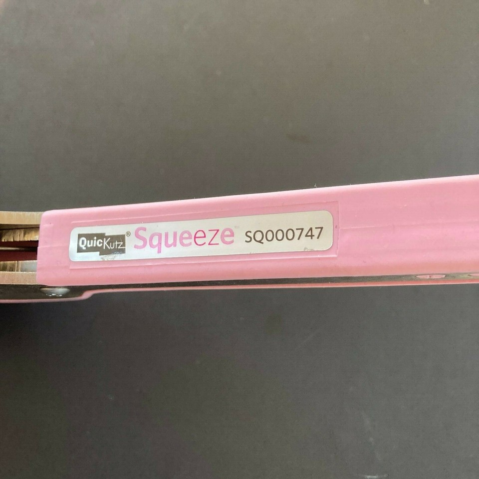 QuicKutz Squeeze 1 Die Cutting Tool Press Crafts Scrapbooking Pink ...