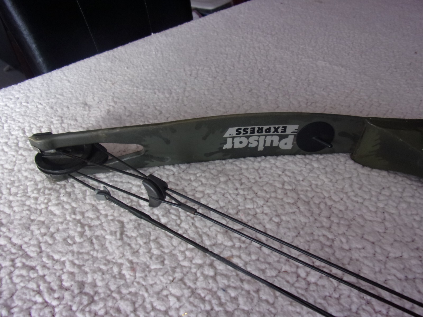 PSE Game Sport Pulsar Express Compound Bow | eBay