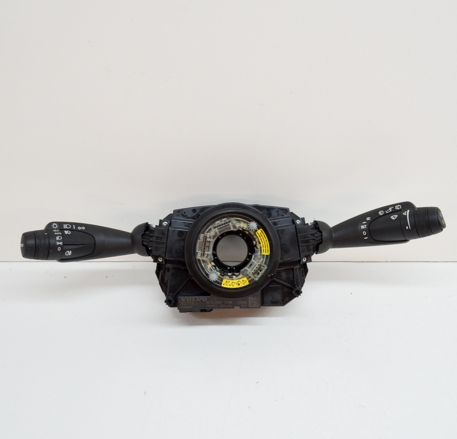 VOLVO XC40 B4 Turn Indicator Wiper Stalk Switch 32275368 2.0 Hybrid ...