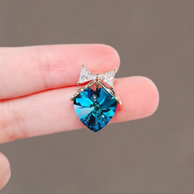 Fashion Blue Crystal Heart Bow Brooch Pin Women Clothing Coat ...