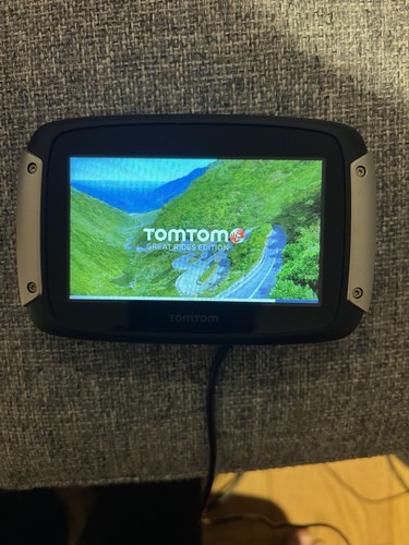 TomTom Rider 400 Satellite Navigation System with Lifetime European ...