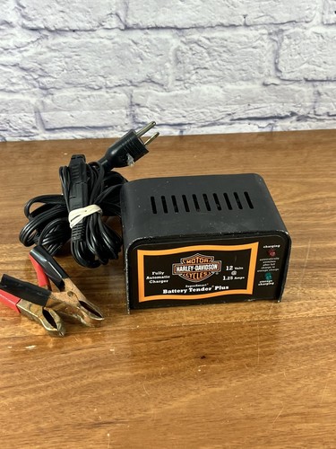 Harley Davidson Battery Tender Plus Charger 12Volt Maintainer 1.25amp ...