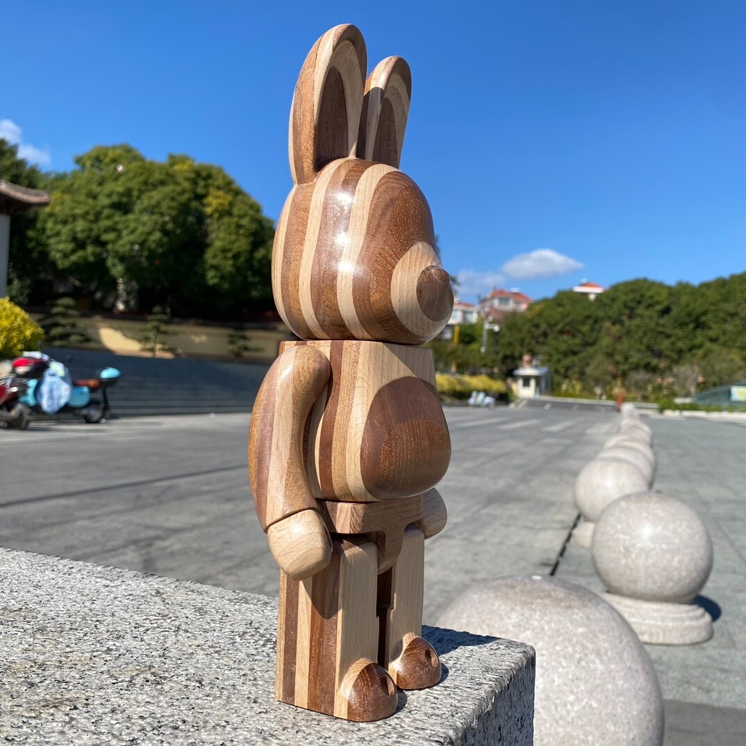 Rabbitbrick 400% Horizon Rabbit R@Bbrick Karimoku Layer 11 inches ...