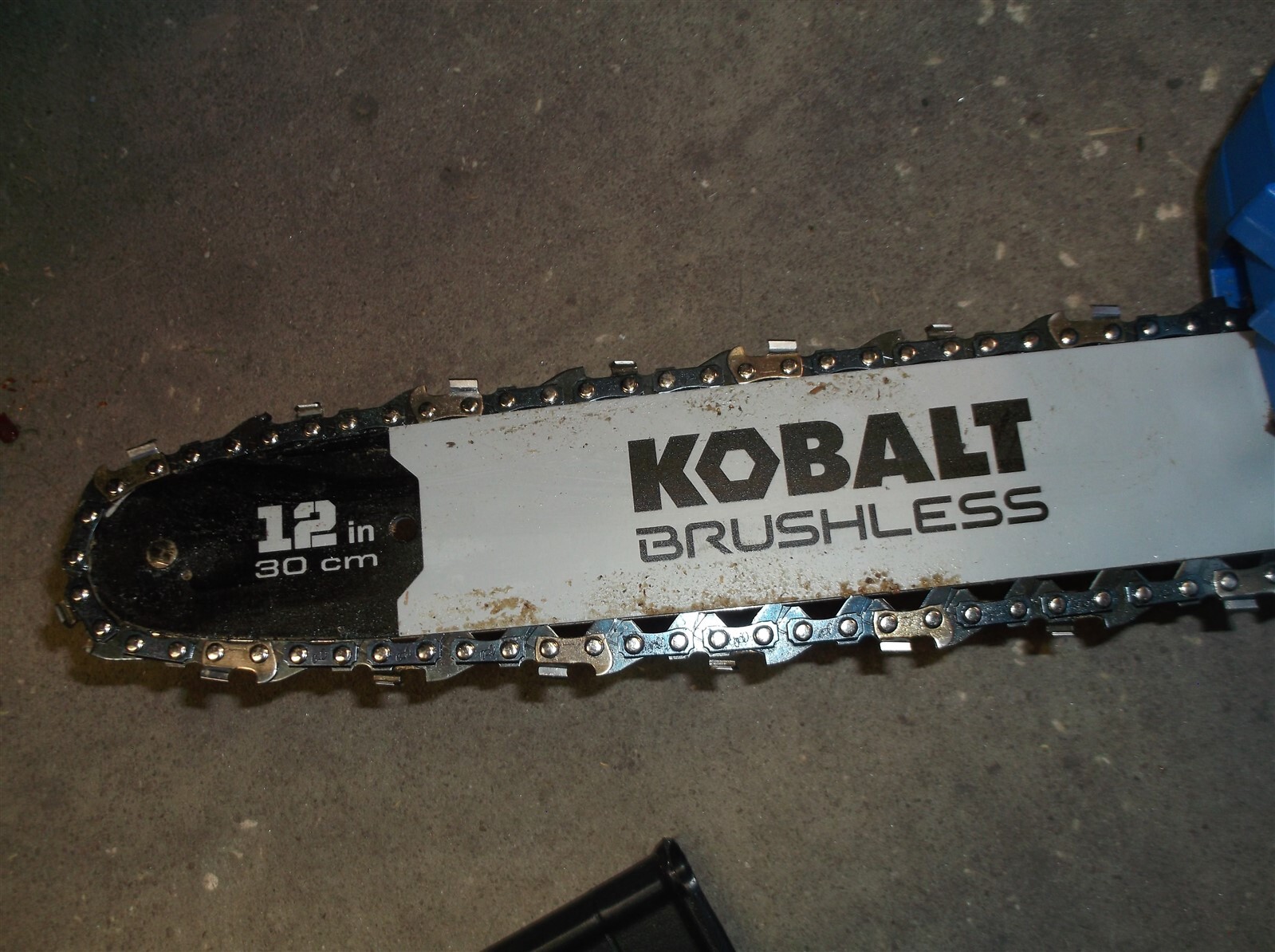 Kobalt KCS 1224B-03 24V 12" Brushless Cordless Lithium ion Chainsaw ...