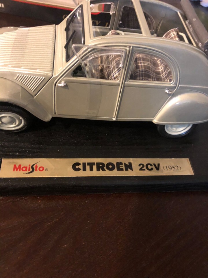 Maisto Citroen 2cv 1952 Model Kit Car | eBay