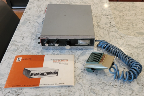 Vintage Johnson Messenger CB Radio w Microphone 242-153 323 320 Manual ...