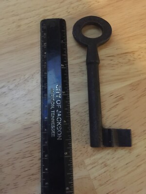 Alcatraz Prison Skeleton Key Cast Iron Metal Penitentiary Jail Prison ...
