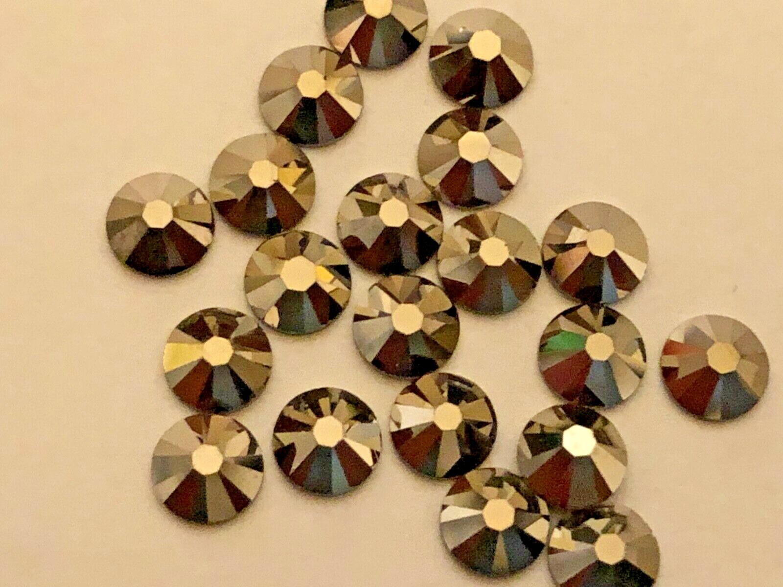 SS20 CRYSTAL STARLIGHT GOLD Preciosa Maxima Rhinestones 72 pcs | eBay