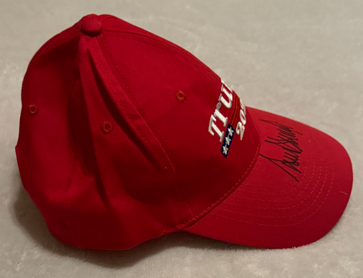 DONALD TRUMP AUTOGRAPHED AUTO SIGNED TRUMP 2020 BASEBALL HAT w/ COA ...