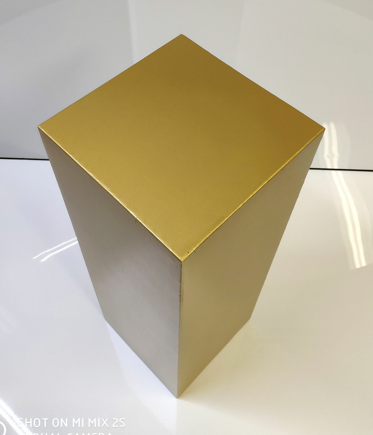 25" Tall GOLD Display Pedestal Stand Riser Column Pillar - Weddings ...