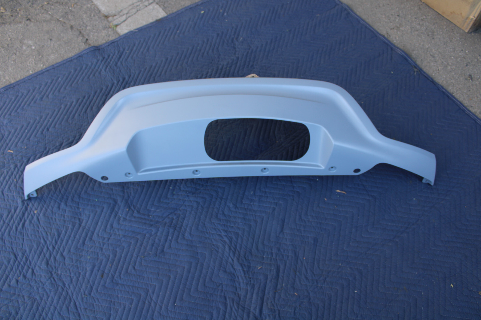 20-21 RANGE ROVER EVOQUE REAR BUMPER LOWER VALANCE DIFFUSER TOW PACKAGE ...