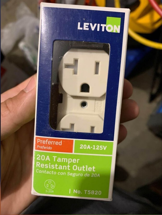 Leviton 20A 125V tamper resistant outlet #T5820 white finish | eBay