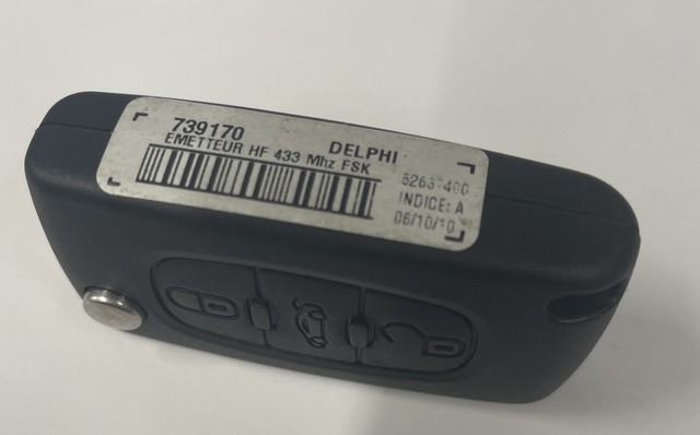 Genuine Peugeot 2 Button Remote Flip Key Fob 207 307 308 407 Etc Tested ...