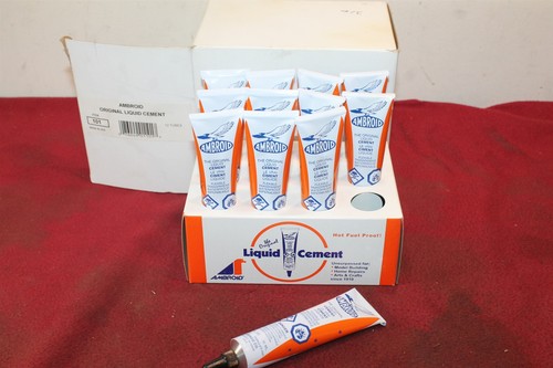 12 AMBROID VINTAGE CONTROL LINE R/C MODEL AIRPLANE CEMENT NOS CASE GLUE ...