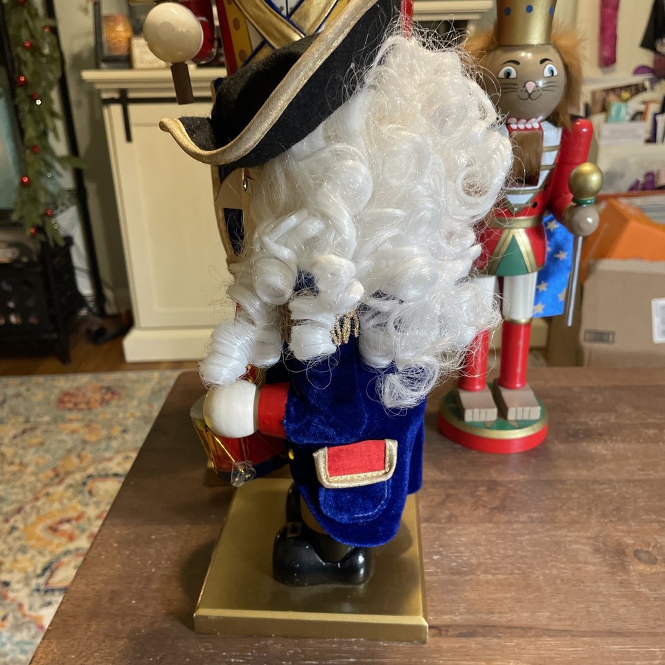 2002 Bombay Co. Stout Wood Nutcracker Soldier Revolutionary War Drummer ...