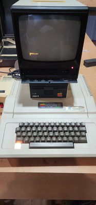Vintage Apple II Plus Computer w/ Floppy Drive | eBay