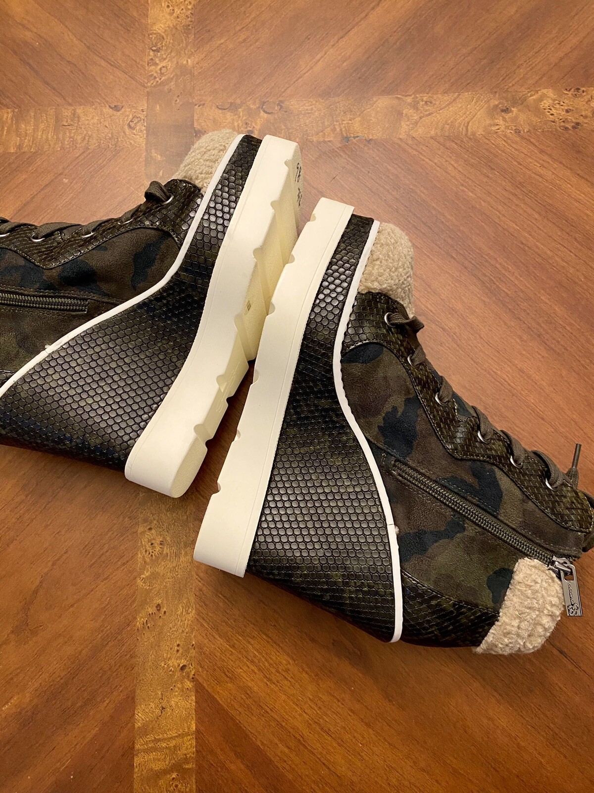 Jessica Simpson Green Camo Platform Faux Fur Bootie Size 6 | eBay