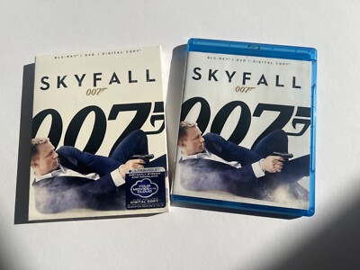 Skyfall (Blu-ray/DVD, 2013, 2-Disc Set, Includes Digital Copy ...