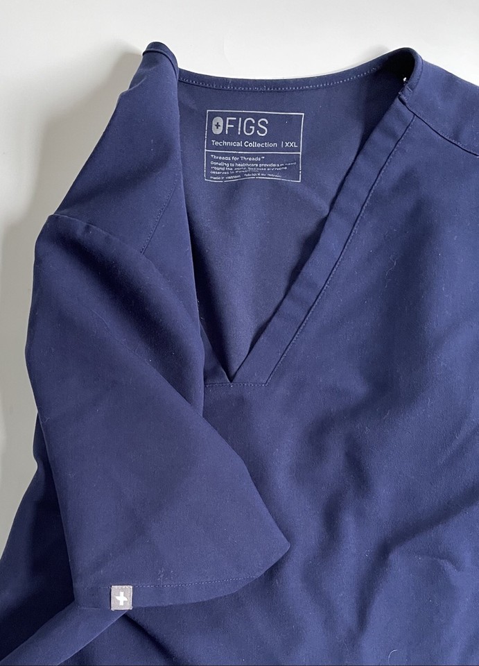 FIGS WOMENS SZ 2XL NAVY BLUE FW 1100 CASMA 3 POCKET V-NECK SCRUB TOP | eBay