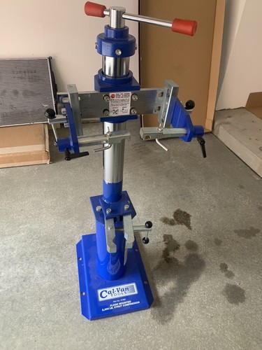 Cal-Van 91300 Floor Mounted 2200 lbs. Spring Compressor with Strut ...