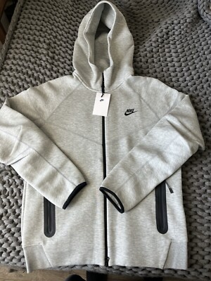 Nike Tech Fleece Gray Heather Windrunner Full Zip Hoodie FB7921-063 ...