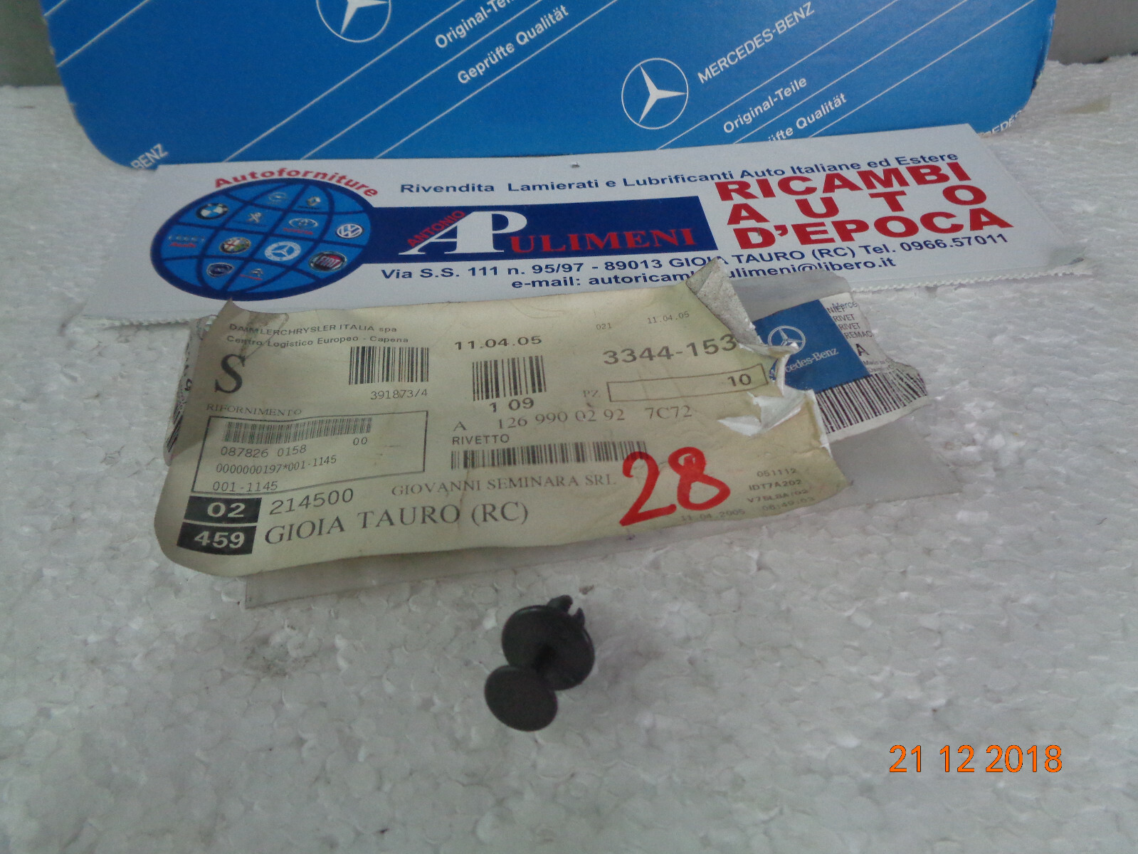 A1269900292 CLIP FISSAGGIO PANNELLI INTERNI MERCEDES TRUCK | eBay