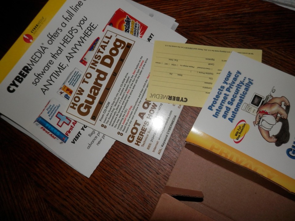 McAfee Guard Dog Deluxe Windows 95, Internal Internet Security Software ...