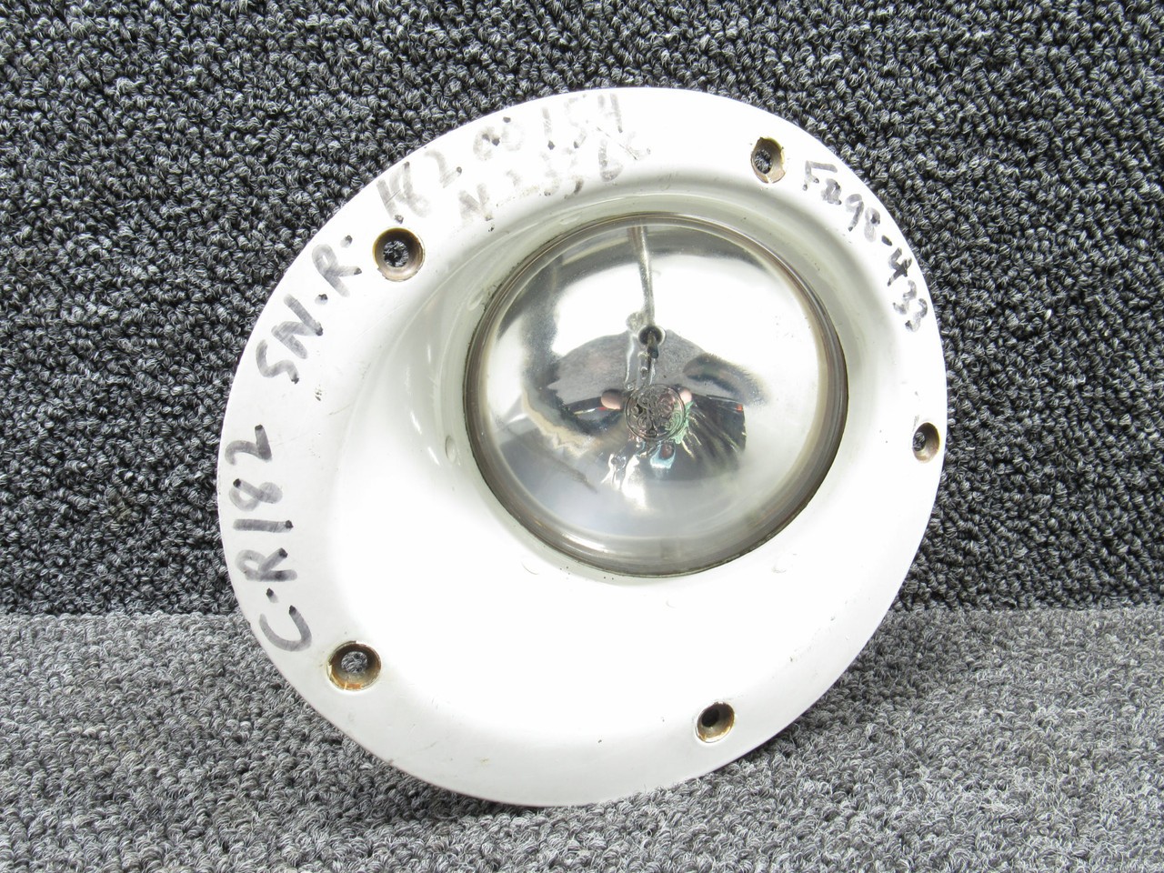 2252051-1 (WEU: 2252051-9) Cessna 182R Landing Light Housing Assembly ...