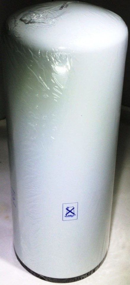 2 PCS OIL FILTER 6742014540 3401544 BD7309 1216400561 SFO0009 1748XD ...