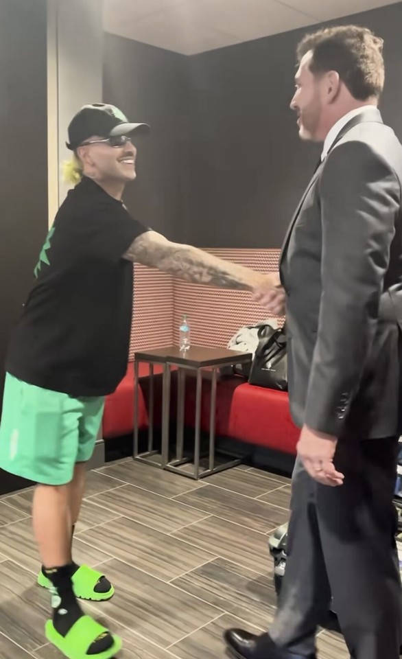 Feid x Hidden Ny Ferxxo Sunburst Logo BLACK Medium BUNDLE TEE, TOWEL ...