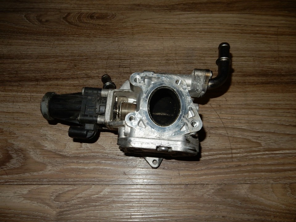 2017-2021 GM 6.6L Duramax Diesel EGR Valve 12641304 OEM | eBay