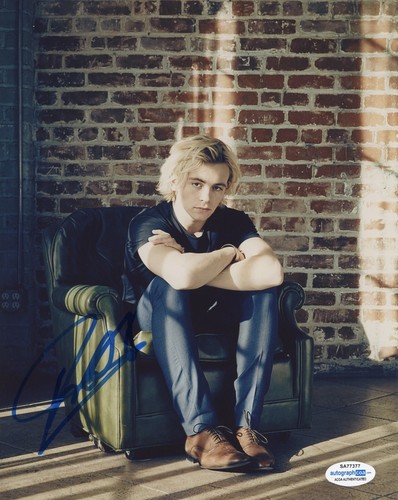 Ross Lynch Chilling Adventures Autographed Signed 8x10 Photo COA | eBay