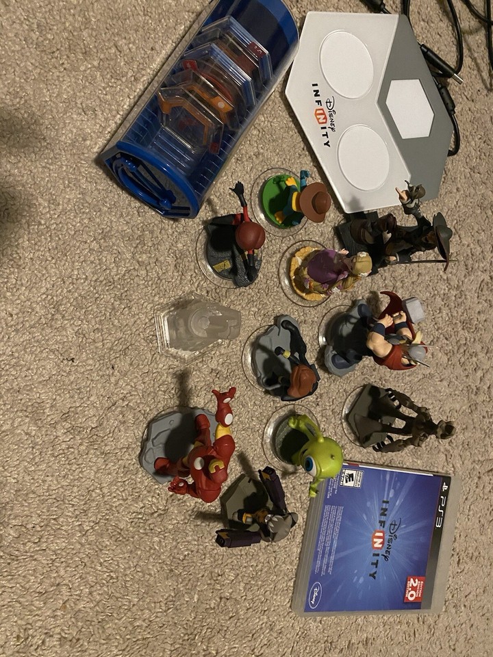 PlayStation PS3 Disney Infinity Lot; 2.0 Game, Portal, 11 Figures, 6 ...