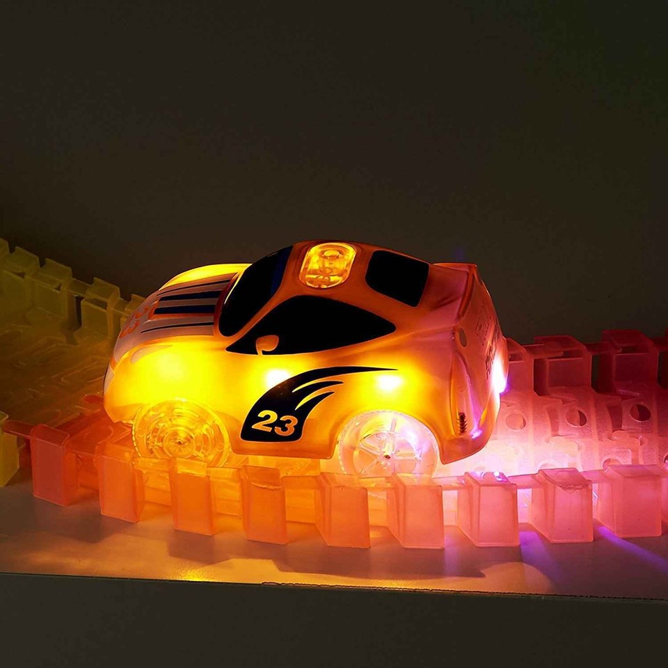 2 Magic Twister Glow In the Dark Light Up Race Tracks Tracks Flex ...
