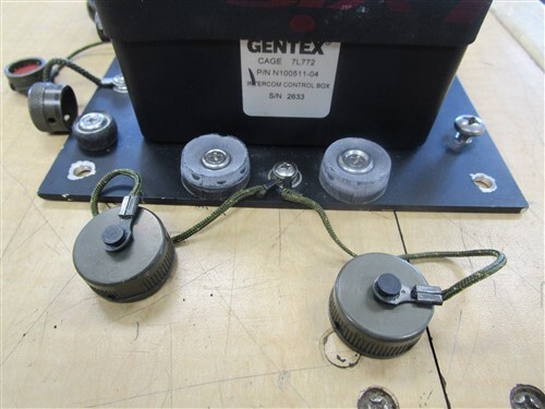 GENTEX RADIO INTERCOM CONTROL BOX 7L772 CREW CONNECTION N100511-04 ...